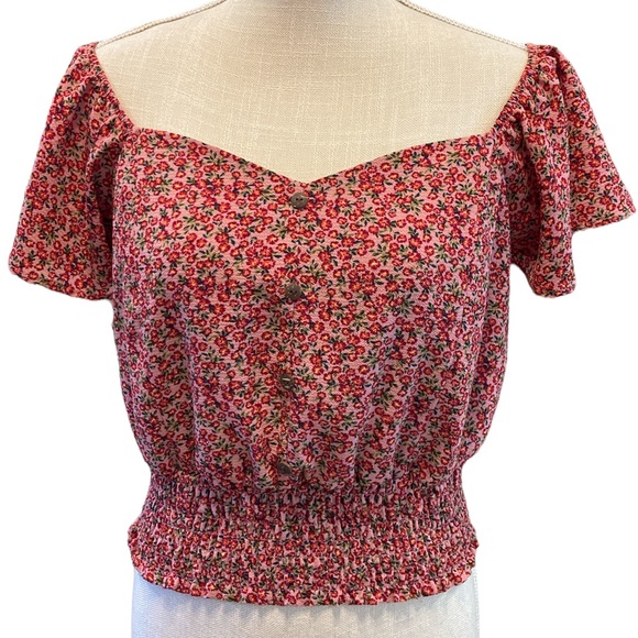 Monteau | Tops | Monteau Floral Crop Top | Poshmark
